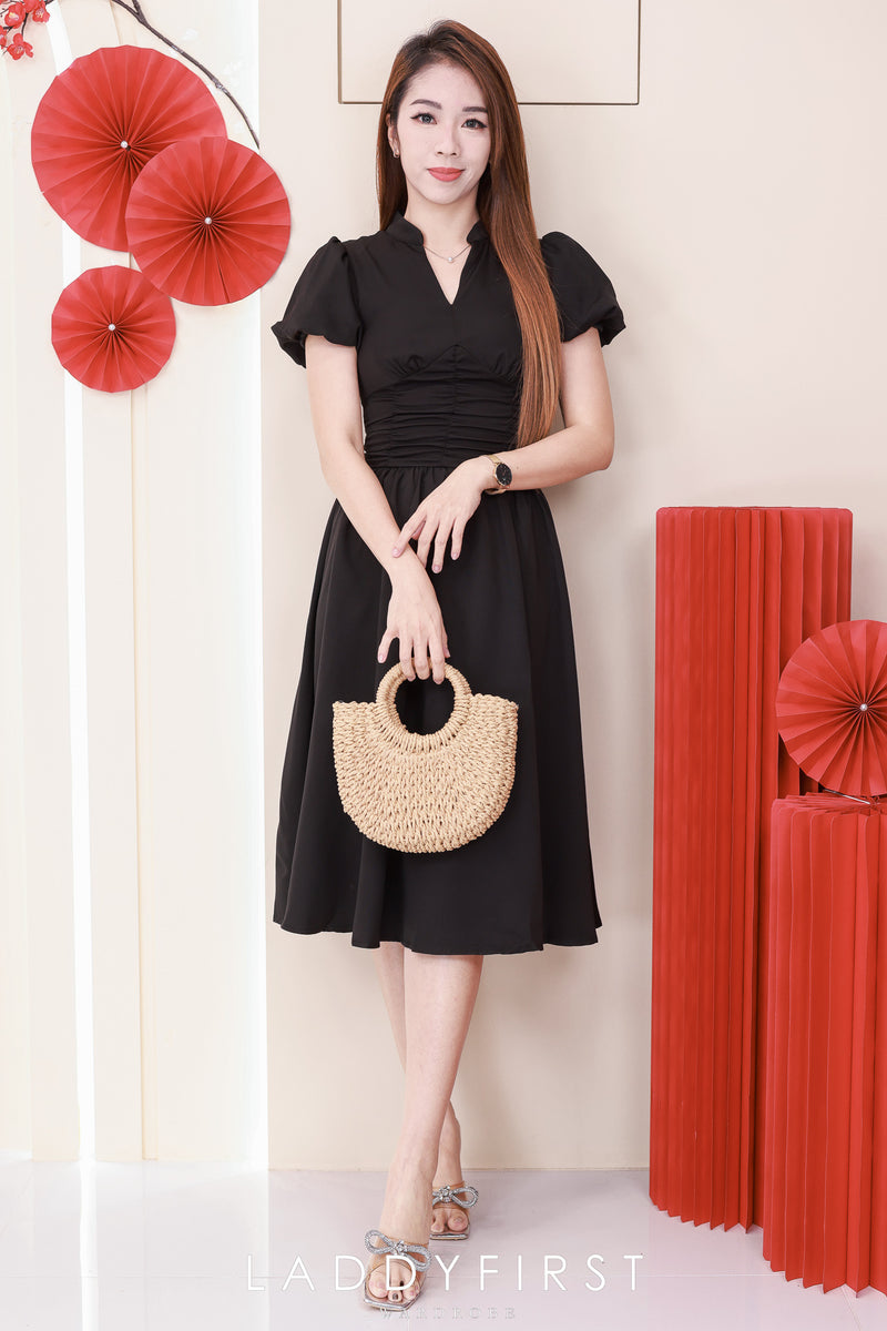 【D3502】【网站福利款 】【LFW独家小圆饼】高品质轻熟温柔风V领泡泡袖皱褶收腰设计连身裙子 ️ ️ – Laddy First Wardrobe